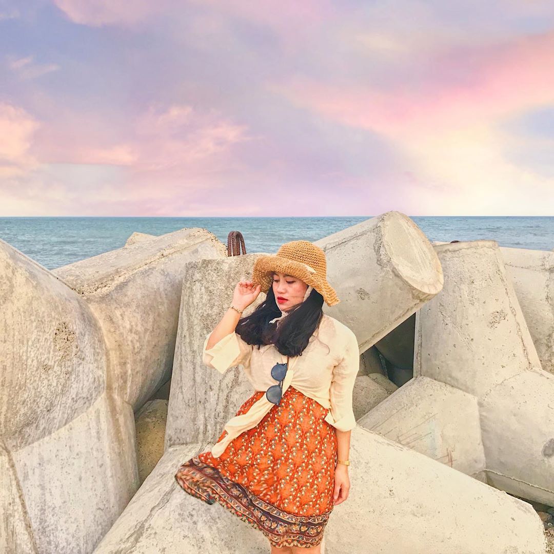 Bãi đá Ông Địa: Điểm sống ảo cực chất ở Phan Thiết - HaloTravel