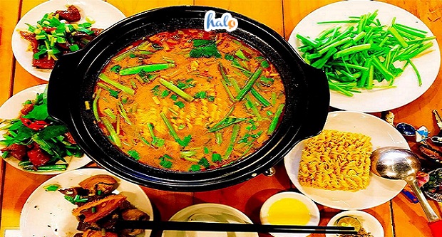 Truy tìm 10 quán phá lấu Sài Gòn 'ngon trứ danh' - HaloTravel