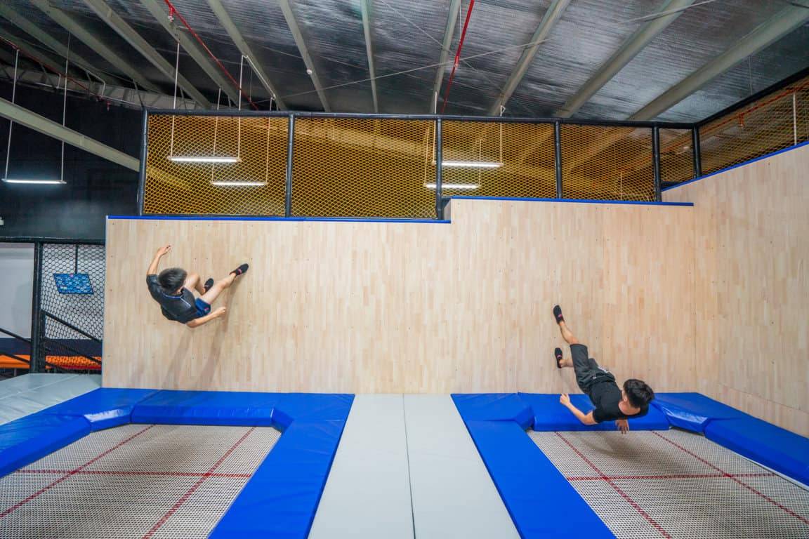 Khám phá khu vui chơi bạt nhún Jump Arena Hà Nội chất lừ (+Giá vé ...