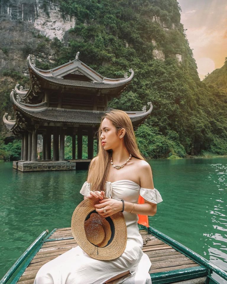 Du lịch Tràng An Bái Đính 1 ngày: lịch trình & giá vé - HaloTravel