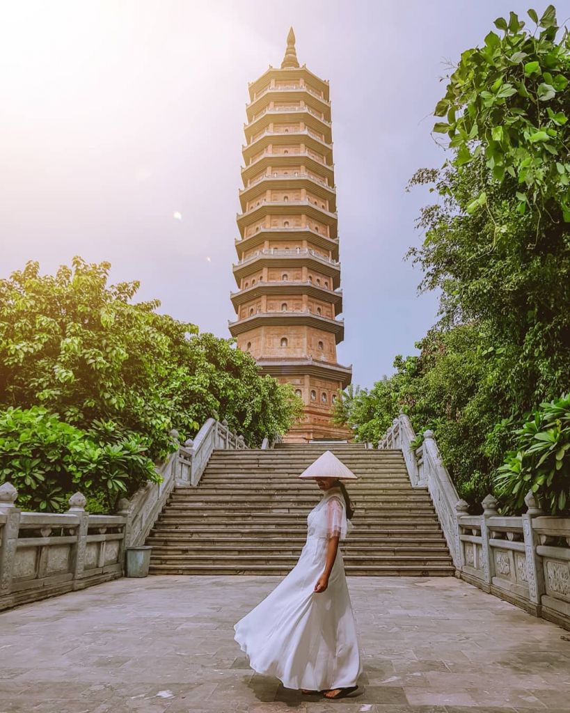 Du lịch Tràng An Bái Đính 1 ngày: lịch trình & giá vé - HaloTravel