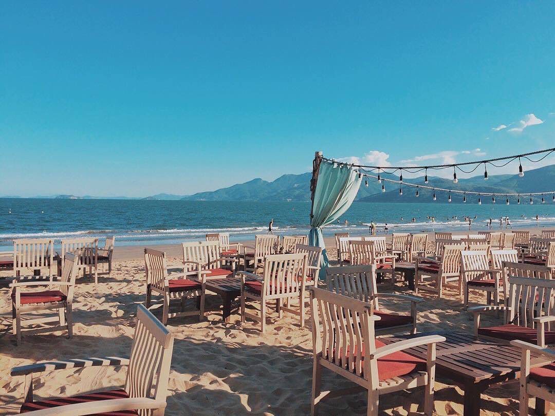 Surf Bar: Địa chỉ cafe khiến giới trẻ 'liêu xiêu' ở Quy Nhơn - HaloTravel