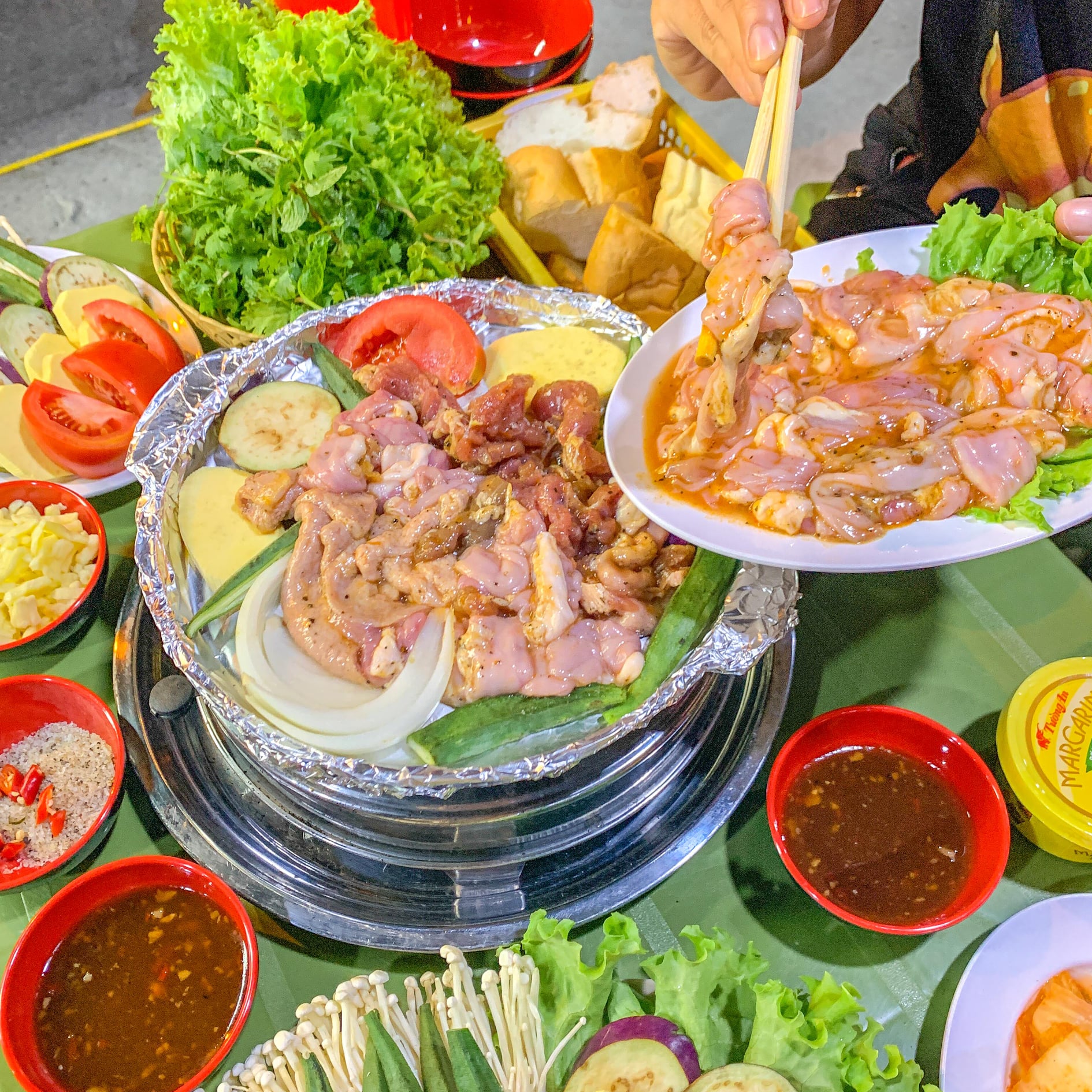 Kiểm chứng quán nầm nướng - lẩu Thái mới toe ở Hồng Hà - HaloTravel