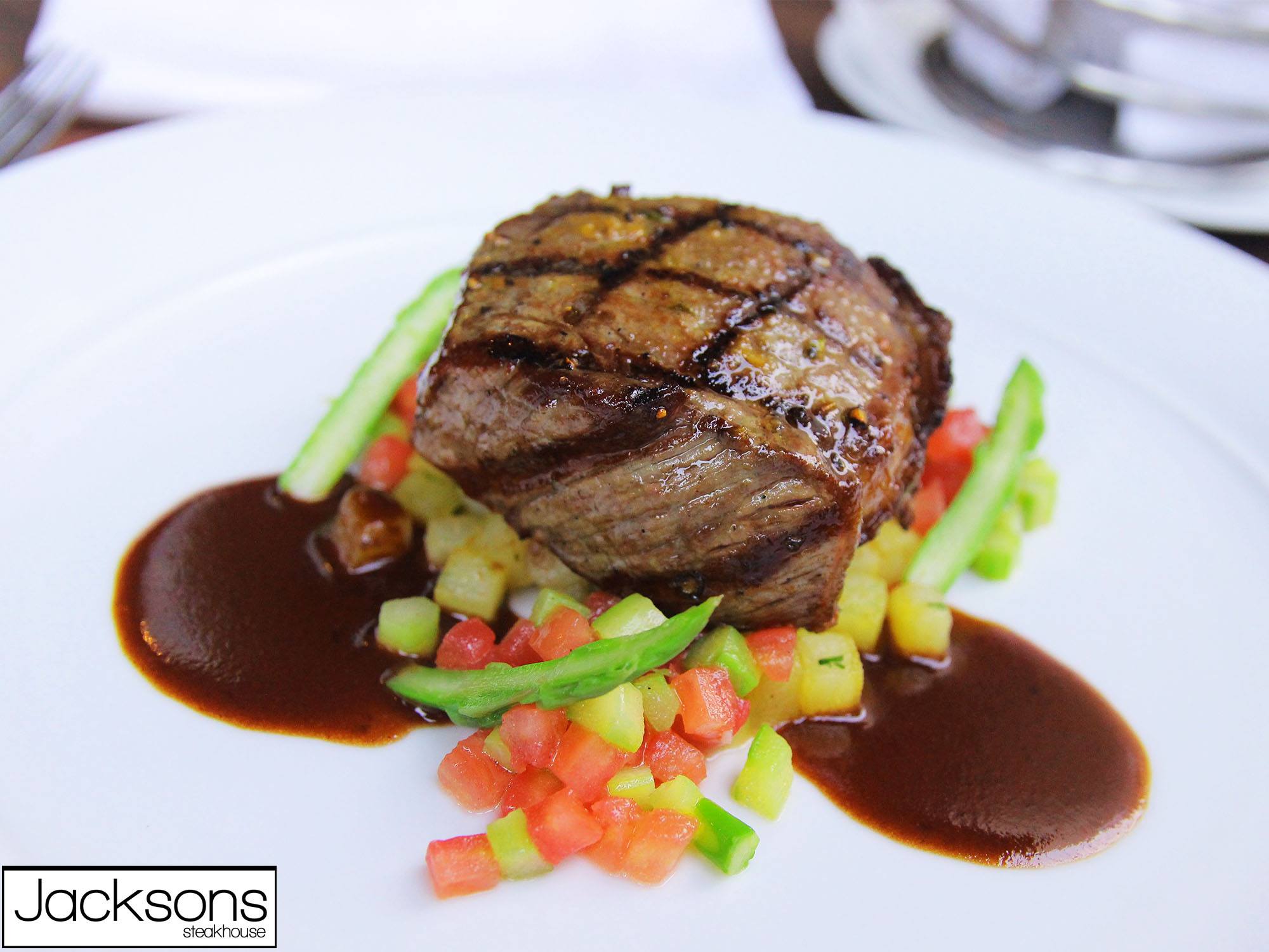 13 Nhà hàng ngon quận Hoàn Kiếm quán đẹp, đồ ăn hấp dẫn - Halo Travel