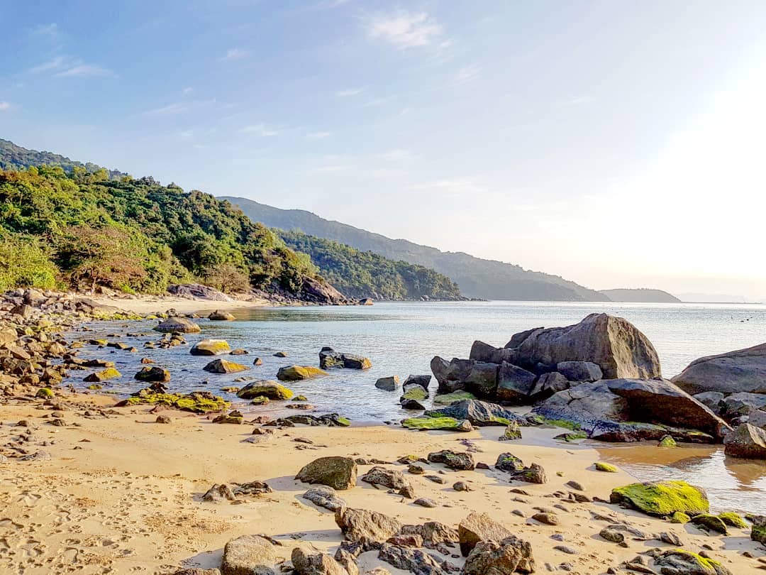 Kinh nghiệm đi du lịch Bãi Cát Vàng Đà Nẵng mới nhất 2022 - HaloTravel