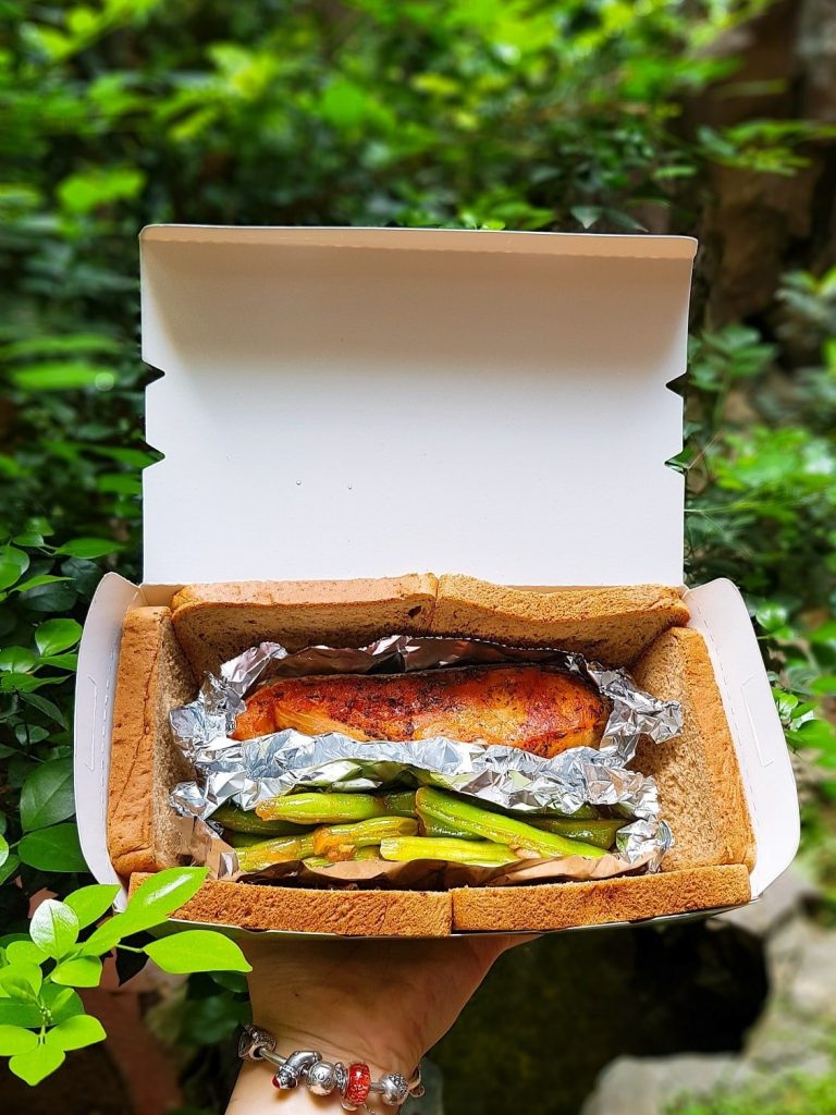 'Dân ăn healthy' mách 11 quán bánh mì đen Hà Nội cực ngon - HaloTravel