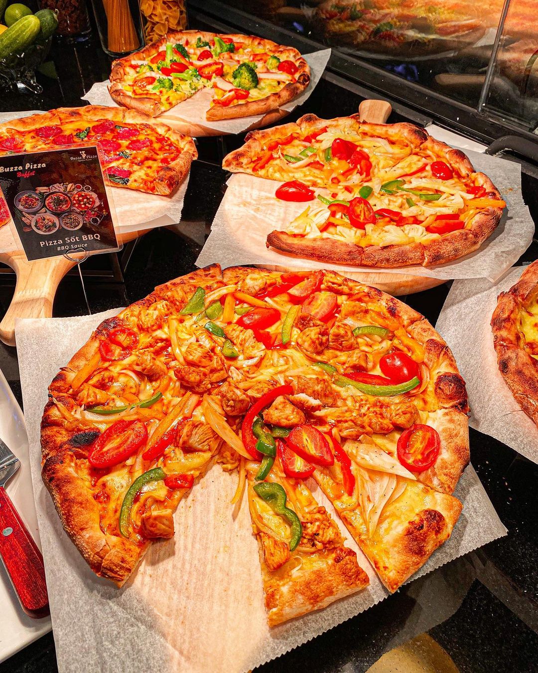 Review quán buffet pizza Buzza tính phút có 1-0-2 ở Việt Nam - HaloTravel
