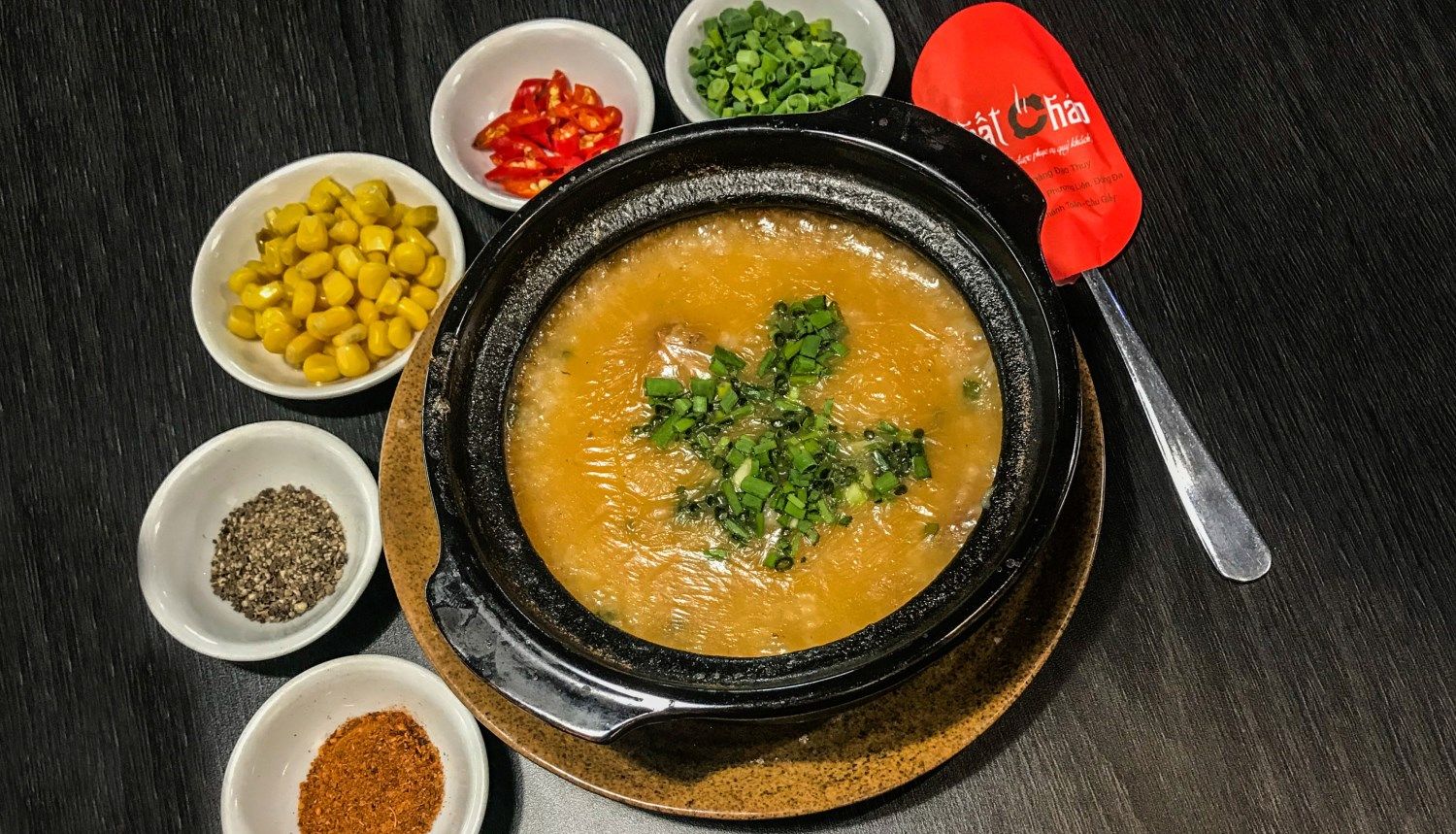 Top 8 quán cháo đêm Hà Nội ngon, cứu nguy chiếc bụng đói - Halo Travel