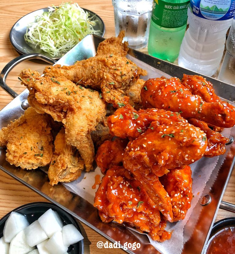 Đã cơn thèm gà ở Papa’s Chicken Hà Nội đông nghịt khách - HaloTravel