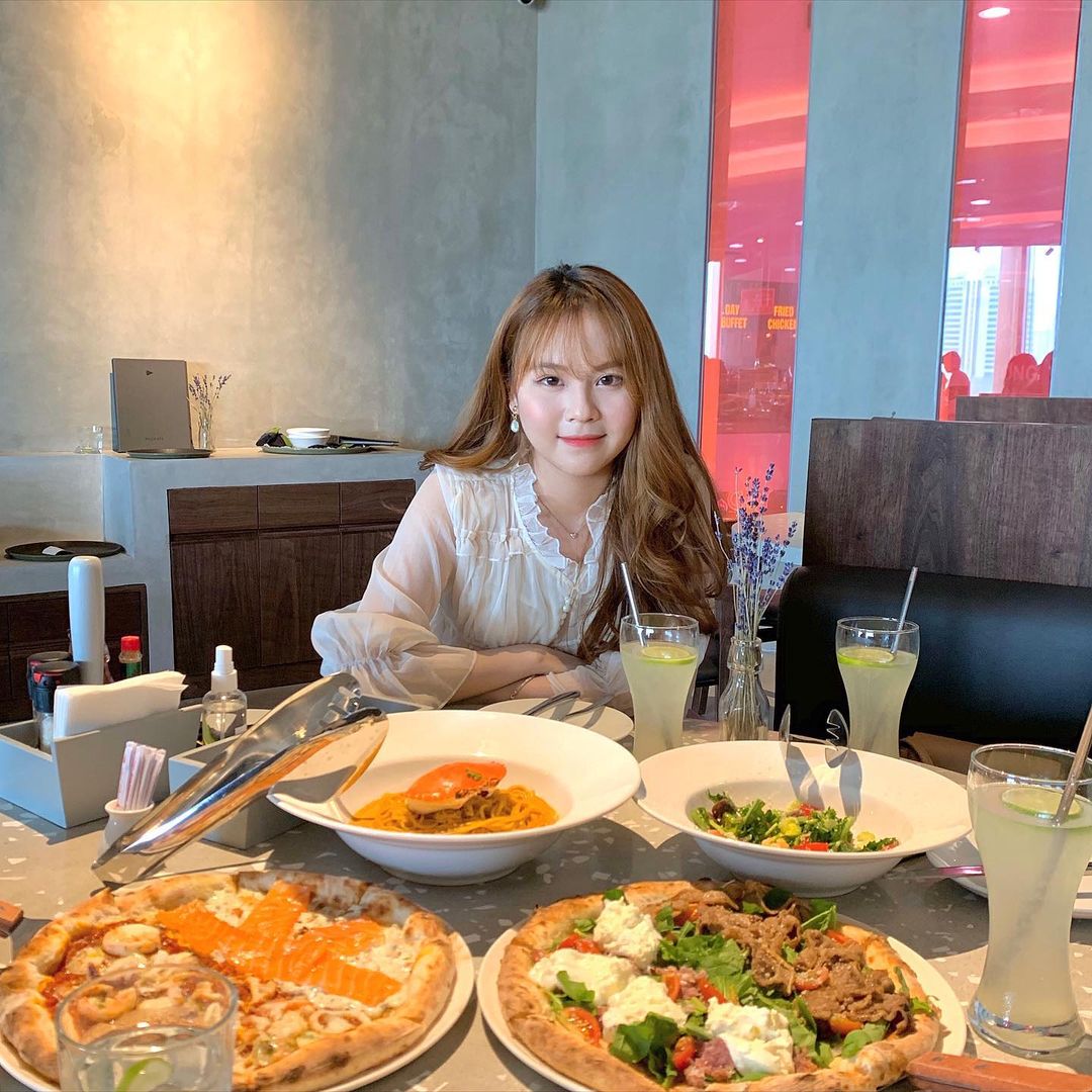 Review chuỗi Pizza 4P Hà Nội: menu, giá, có ngon không? - HaloTravel