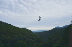 Giá vé Zipline Đà Lạt và trải nghiệm đu dây tại Datanla High Rope Course